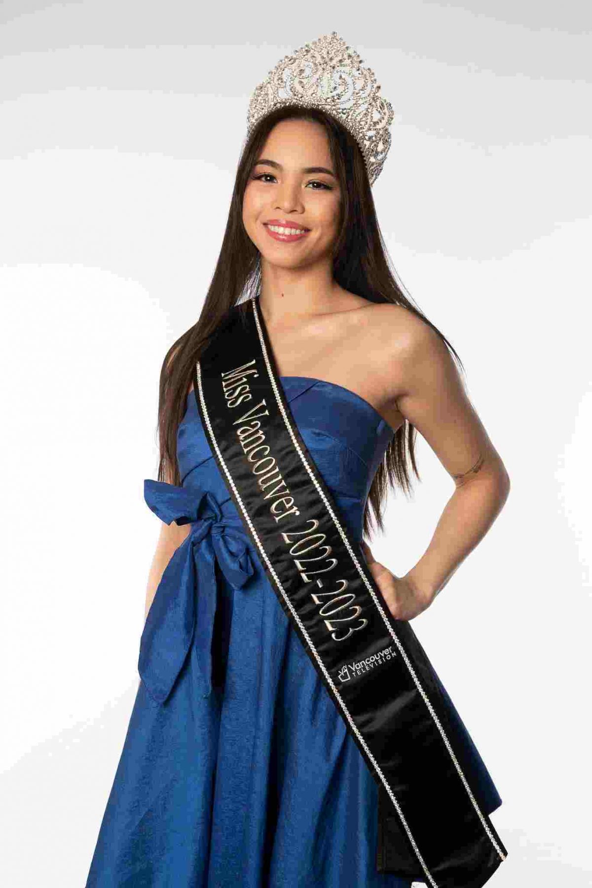 Andrea E – Miss Canada
